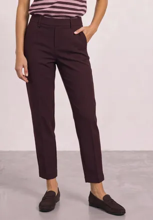 Street One Chinohose STREET ONE, Damen, Gr. 32, L&auml;nge 28, braun (vintage ruby), Stoff, 58% Viskose, 37% Polyamid, 5% Elasthan, unifarben, comfort fit kn&ouml;chellang