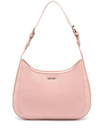 Calvin Klein sac port&eacute; &eacute;paule &agrave; logo emboss&eacute; - Rose