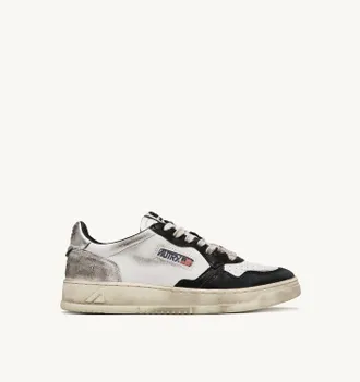 Autry BASKETS MEDALIST LOW SUPER VINTAGE EN CUIR BLANC, NOIR ET ARGENT