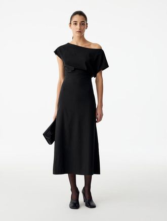 Arket Off-Shoulder-Midikleid -Schwarz