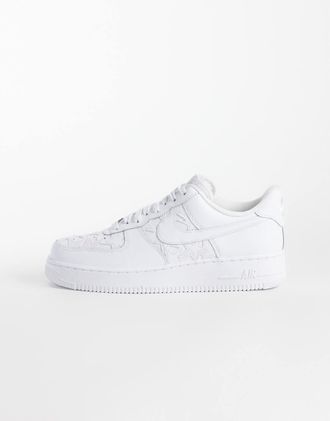 Nike Air Force 1 07 LV8 - Baskets avec d&eacute;tail &eacute;toile - Blanc