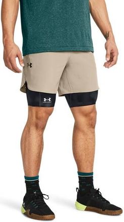 Under Armour Herren Shorts UA PEAK WOVEN SHORTS
