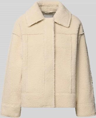 Ichi Jacke aus Teddyfell Modell HELIVAZ