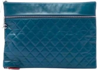 Chanel Sac bandouli&egrave;re matelass&eacute; en cuir dagneau vintage doccasion - Femme - Pre-owned - Bleu - Taille: ONE Size