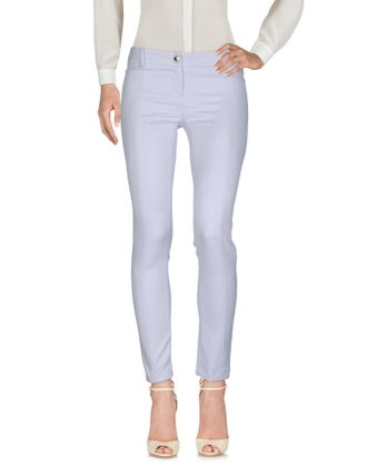 Patrizia Pepe HOSEN & R&Ouml;CKE - Hosen auf YOOX.COM