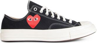 Comme Des Gar&ccedil;ons Small Red Heart Low Top Sneakers