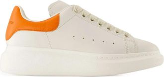 Alexander McQueen Oversized Sneaker - - Shoes - Damen - Wei&szlig; - 37 1/2 EU