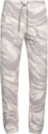 Moncler HOSEN & R&Ouml;CKE - Hosen auf YOOX.COM