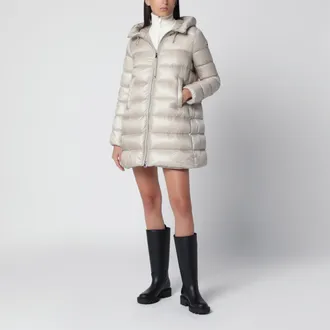 Moncler Perlbeige Daunenjacke aus Nylon laqu&eacute;