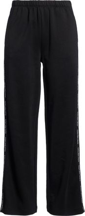 Calvin Klein HOSEN & R&Ouml;CKE - Hosen auf YOOX.COM