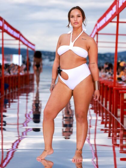 7 marques de maillots de bain grande taille à connaître