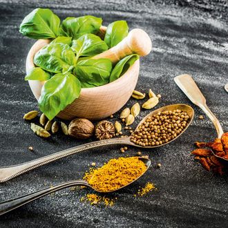 Eurographics Eurographics 20x20, DG-DC1265 Basil und Spices Glasbild, Glas, bunt, 20 x 20 x 1,7 cm, 20 x 20 x 1.7 cm