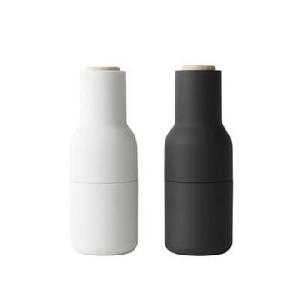 Audo Ensemble moulins sel & poivre Bottle - Noir - Plastique finition soft touch - Designer Norm Architects