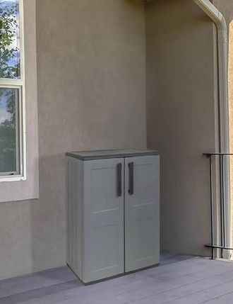 Dmora MOL Outdoor-Garderobe, Mehrzweck-Balkonschrank, Outdoor-Schrank mit 2 Türen, 100% Made in Italy, 68 x 37 x 84 cm, Kariertes Finish, Grau und Schwarz