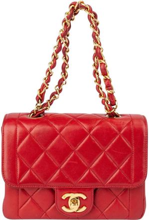 Chanel Crossbody Bags - Chanel Quilted Lambskin 24K Gold Single Flap Shoul - Gr. unisize - in Rot - f&uuml;r Damen