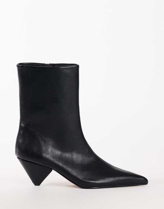 Topshop Kiki bottines &agrave; talon c&ocirc;ne noires