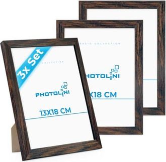 Photolini Cadre 13 x 18 bois MDF ch&ecirc;ne fonc&eacute;, lot de 3 cadres photo pour posters et affiches, verre acrylique incassable, &agrave; suspendre & &agrave; poser, avec accessoire