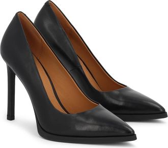 Kazar Pumps