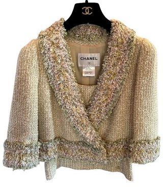 Chanel Paris/Versailles Champagne Lesage Tweed Jacket and Top Size 38