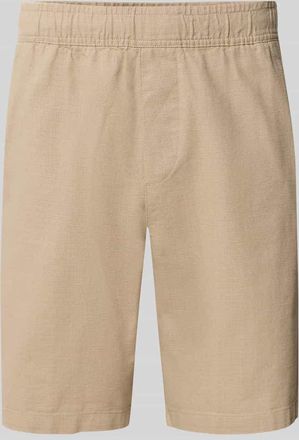Review Straight Fit Shorts mit Ges&auml;&szlig;tasche