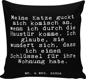 Mr. & Mrs. Panda 40x40 Kissen Meine Katze guckt Mich... - Geschenk, Stubentiger, Katzen, Kissenh&uuml;lle, Weisheiten, Sofakissen, lustige Spr&uuml;che