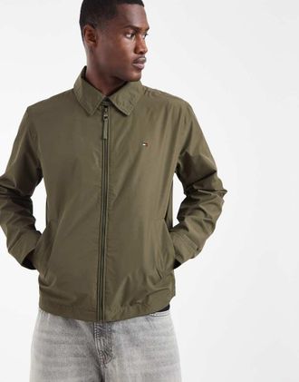 Tommy Hilfiger Ivy - Verstaubare Jacke in Olivgr&uuml;n mit Rei&szlig;verschluss