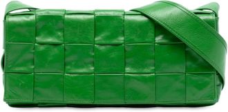 Bottega Veneta Hobo Bags - Stretch Paper Calfskin Intrecciato Cassette Crossb - Gr. unisize - in Gr&uuml;n - f&uuml;r Damen