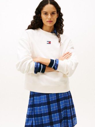 Tommy Jeans Sweatshirt Sweatshirt TJW BXY BADGE mit Dropshoulder-Design und Frontlogo