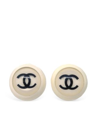 Chanel boucles doreilles à logo CC (2001)