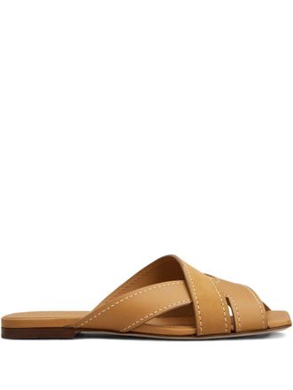 Tod's Tods Sandales plates en cuir