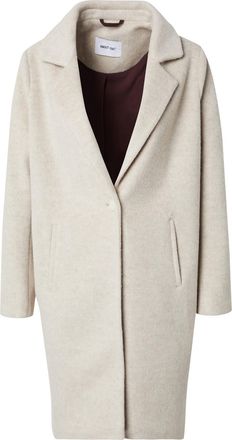 About You Mantel Nela