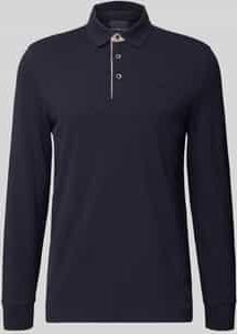 Bugatti Regular Fit Poloshirt mit Kontrastkragen und Label-Stitching