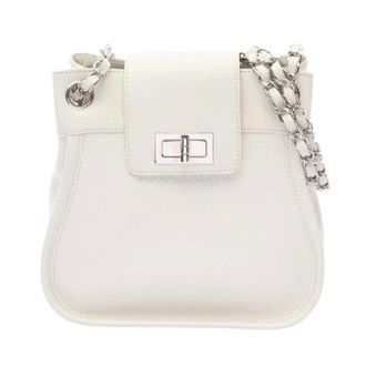 Chanel Pre-owned Sac bandouli&egrave;re en cuir 2.55 - Femme - Pre-owned - Blanc - Taille: ONE Size
