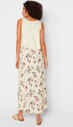 Bonprix Maxikleid figurumspielende Passform, modische Lagenoptik, zeitloser Blumendruck