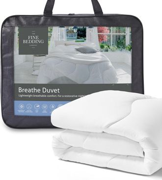 The Fine Bedding Company Breathe Sommer-Bettdecke Super King Size - Leichte Sommerdecke mit recyceltem Eco Smartfil, hypoallergen und waschbar, Steppdecke in Hotelqualität - S