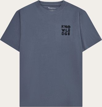 Knowledge Cotton Apparel Herren vegan T-Shirt Chest Print Vintage Indigo