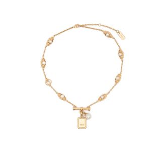 Chlo&eacute; Classy Pendant Necklace
