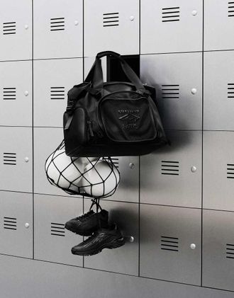 Rains x Umbro - Wasserdichte Utility-Beuteltasche in Schwarz