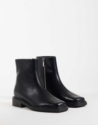 Asos Stiefel mit Rei&szlig;verschluss und Nahtdetail in Schwarz