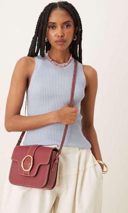Becks&ouml;ndergaard Iris - Sac bandouli&egrave;re en cuir avec d&eacute;tail boucle - Bordeaux-Rouge