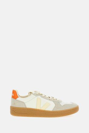 Veja Sneakers V82