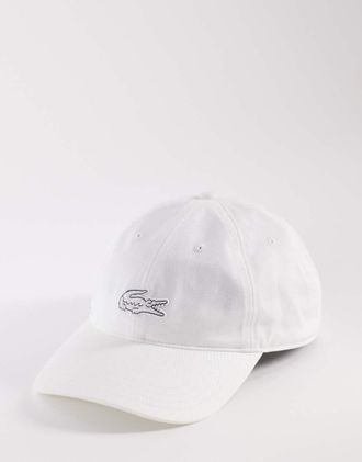 Lacoste Kappe in Wei&szlig; mit gro&szlig;em Krokodil-Logo