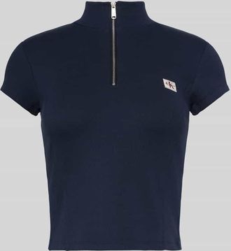 Calvin Klein Jeans Slim Fit cropped T-Shirt aus Baumwoll-Mix