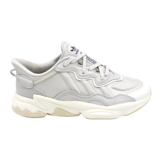 adidas Stylischer Sneaker mit Ledereins&auml;tzen - - Sport - Herren - Grau - 44 EU