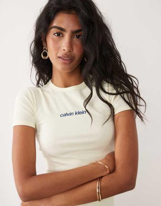 Calvin Klein Jeans T-shirt coupe classique &agrave; logo brod&eacute; bleu marine - Jaune citron
