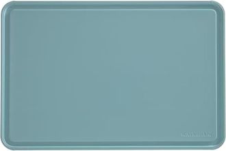 KitchenAid Klassisches Kunststoff-Schneidebrett mit umlaufendem Graben und rutschfesten Kanten, sp&uuml;lmaschinenfest, 30,5 x 45,7 cm, Blau