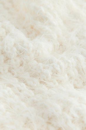 Next Strickjacke Strickjacke mit Rundhals und flauschiger Struktur (1-tlg)