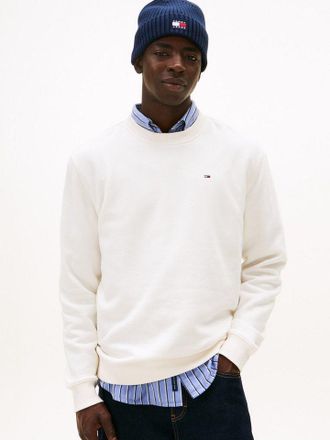 Tommy Jeans Sweatshirt TJM REG S FLAG CREW Mit besticktem Markenlogo auf Brusth&ouml;he