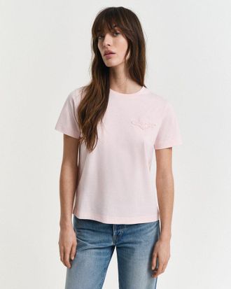 GANT T-Shirt REG TONAL SHIELD SS T-SHIRT Rundhals, Ton in Ton Stickerei
