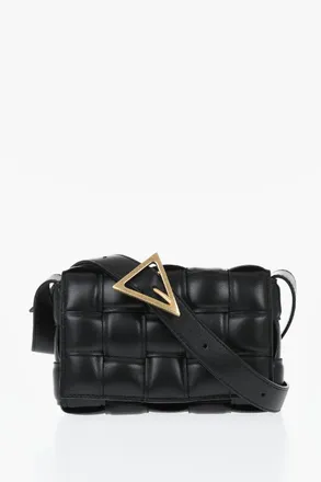 Bottega Veneta Geflochtene Leder-Umh&auml;ngetasche mit ikonischer Schnalle Bottega Veneta